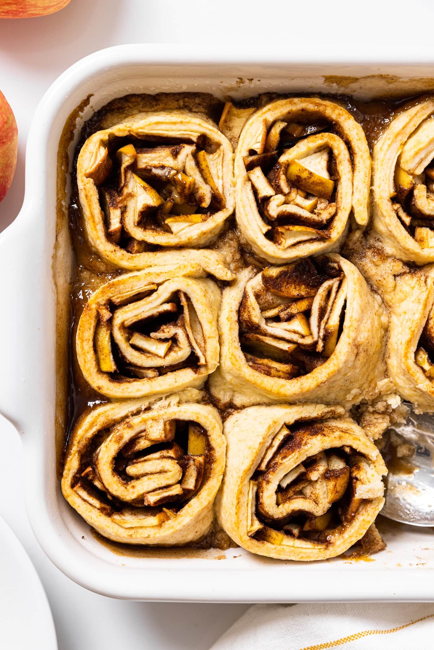 Apple Dumpling Rolls Recipe - Wyse Guide