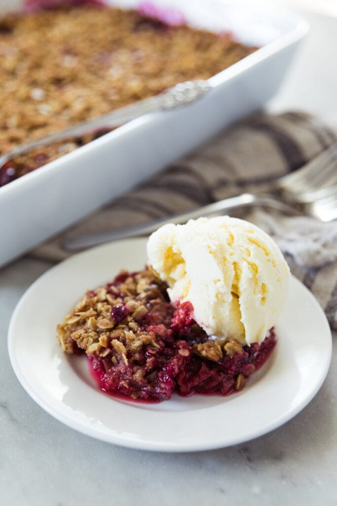 Rhubarb & Berry Crisp - Wyse Guide