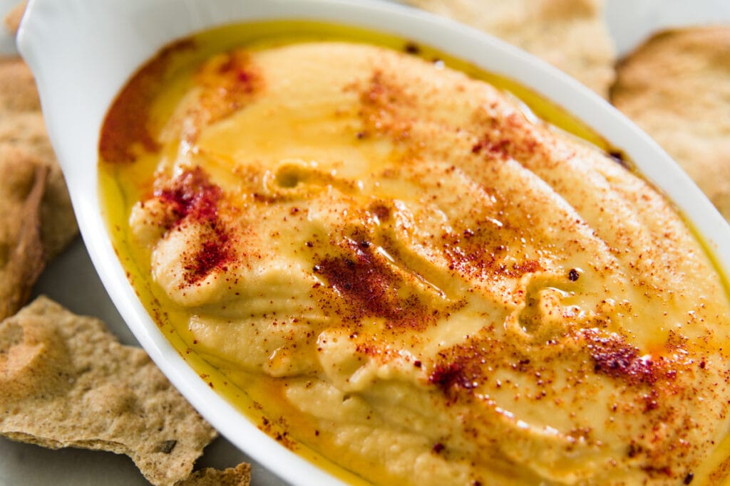 Traditional Hummus Recipe - Wyse Guide