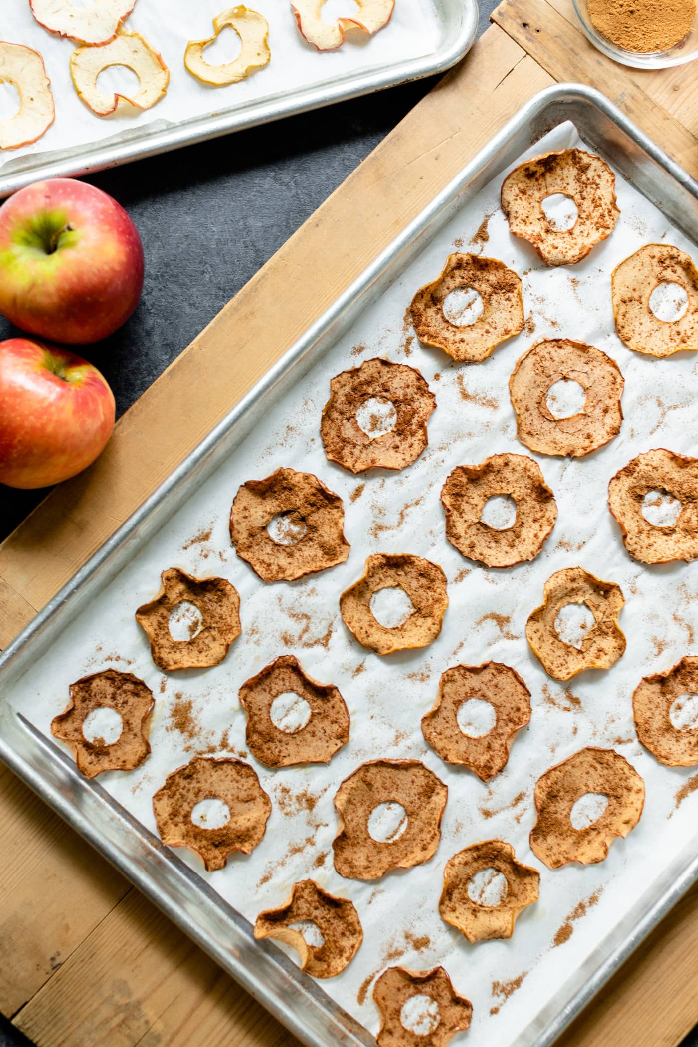 Homemade Apple Chips - Wyse Guide