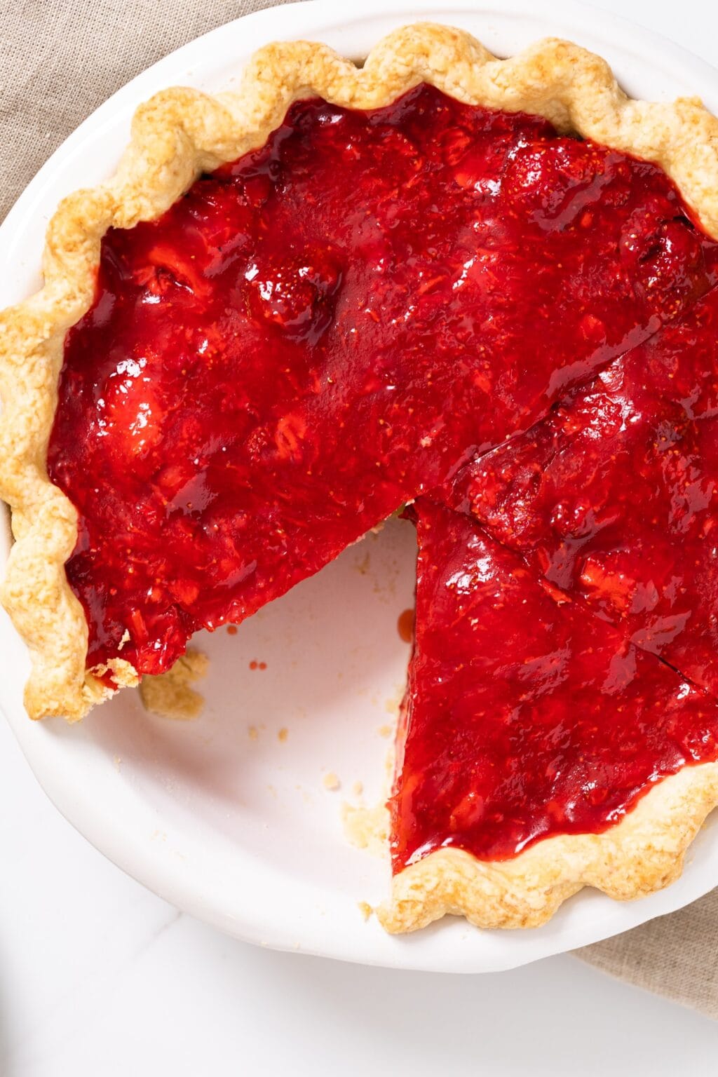 Fresh Strawberry Pie Recipe - Wyse Guide