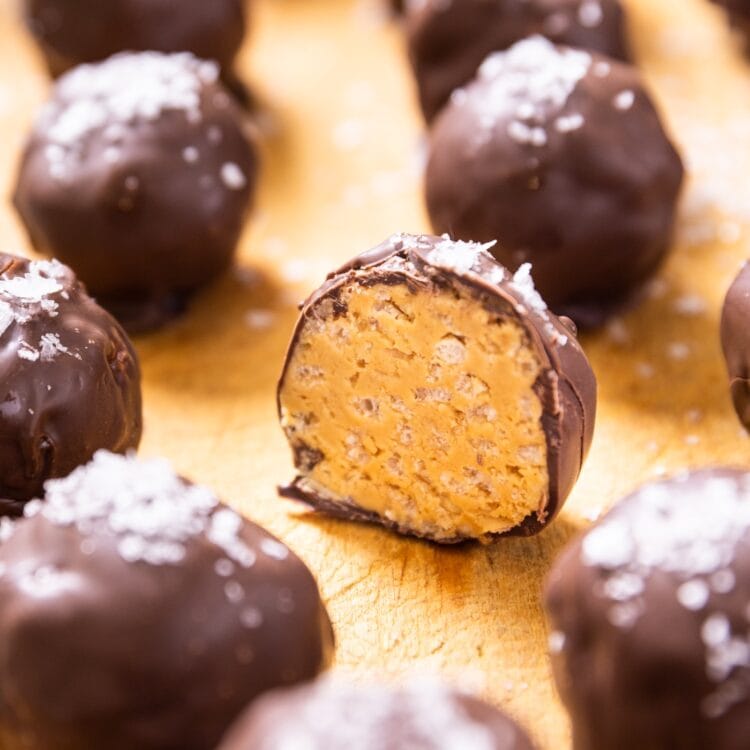 Peco Candy - Wyse Guide