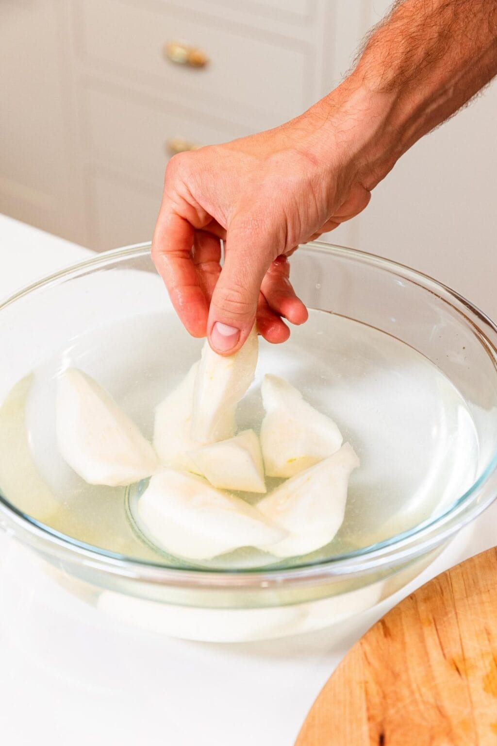 Canned Pears Recipe (With Video) - Wyse Guide