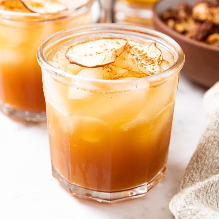 Spiked Apple Cider - Wyse Guide