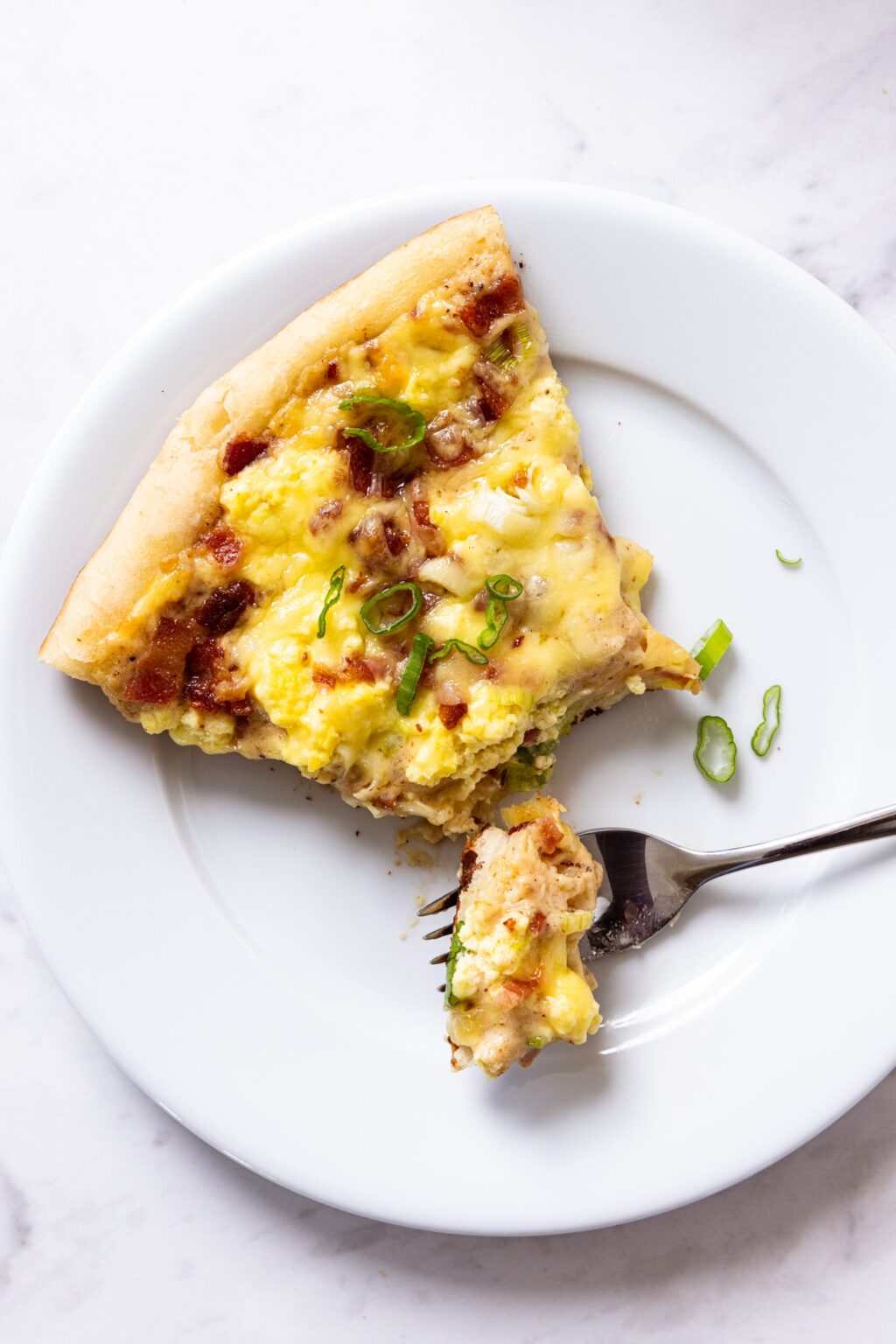 Egg & Bacon Breakfast Pizza Recipe - Wyse Guide