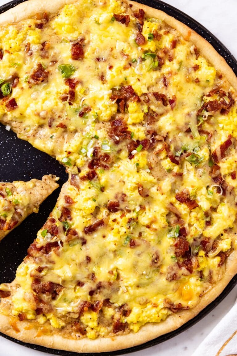 Egg & Bacon Breakfast Pizza Recipe - Wyse Guide