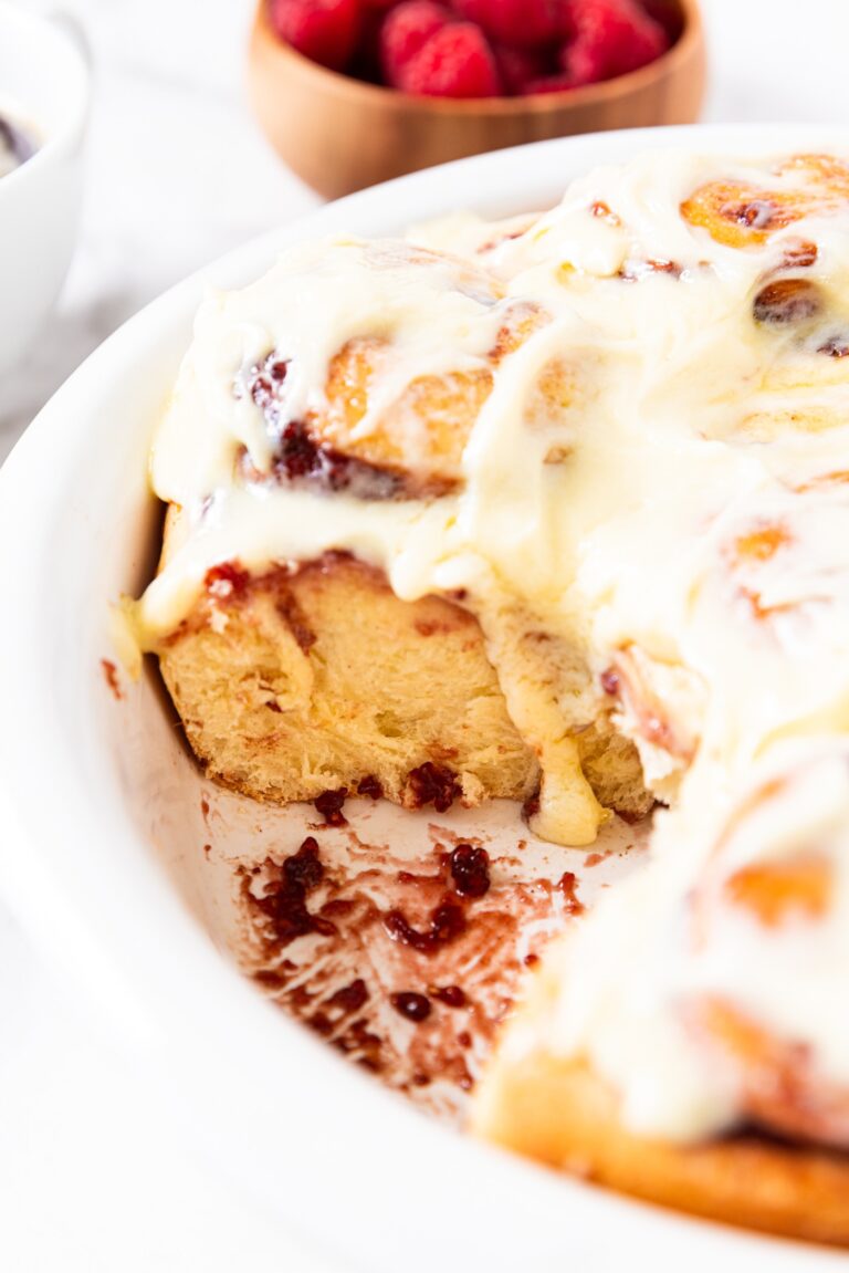 Lemon Raspberry Cinnamon Rolls Recipe - Wyse Guide
