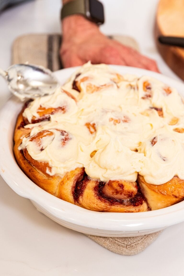 Lemon Raspberry Cinnamon Rolls Recipe - Wyse Guide