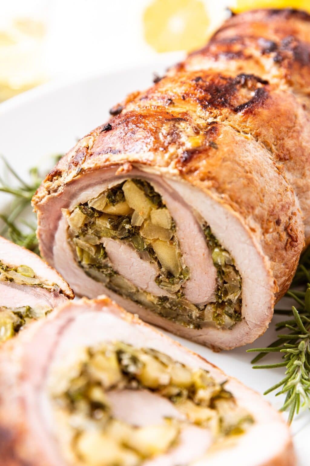 Kale, Fennel & Apple Pork Roulade - Wyse Guide