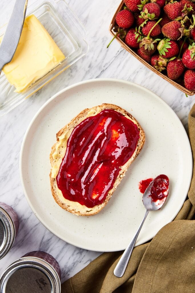 Canned Strawberry Butter Recipe (4 Ingredients + Video) - Wyse Guide