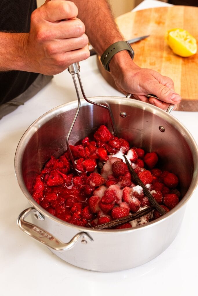 Canned Strawberry Butter Recipe (4 Ingredients + Video) - Wyse Guide