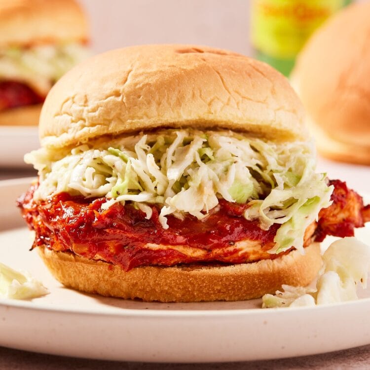 BBQ Chicken Sandwiches - Wyse Guide