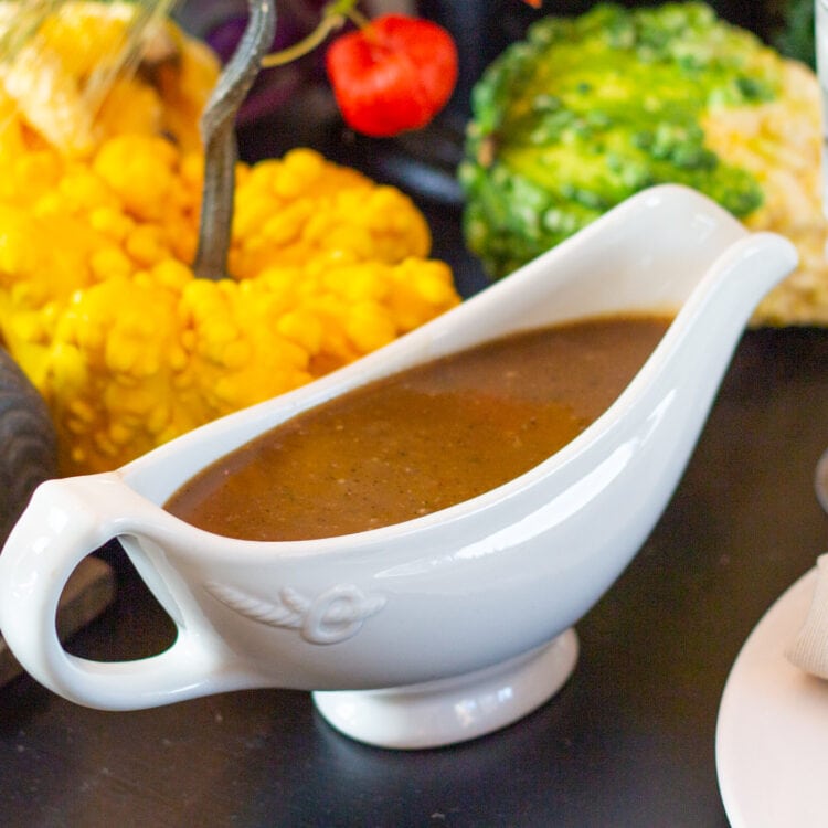 How to Make Gravy - Wyse Guide