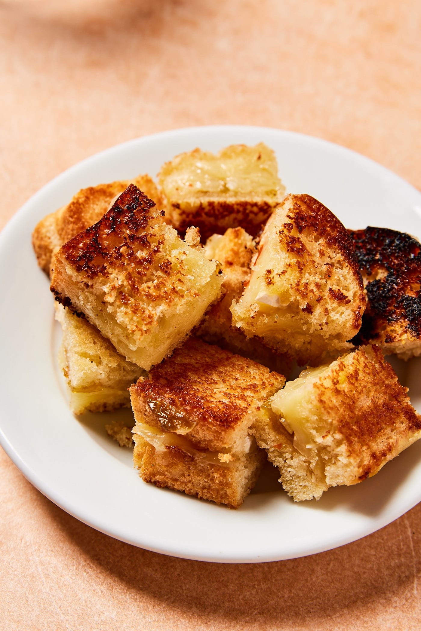 Grilled Cheese Croutons - Wyse Guide