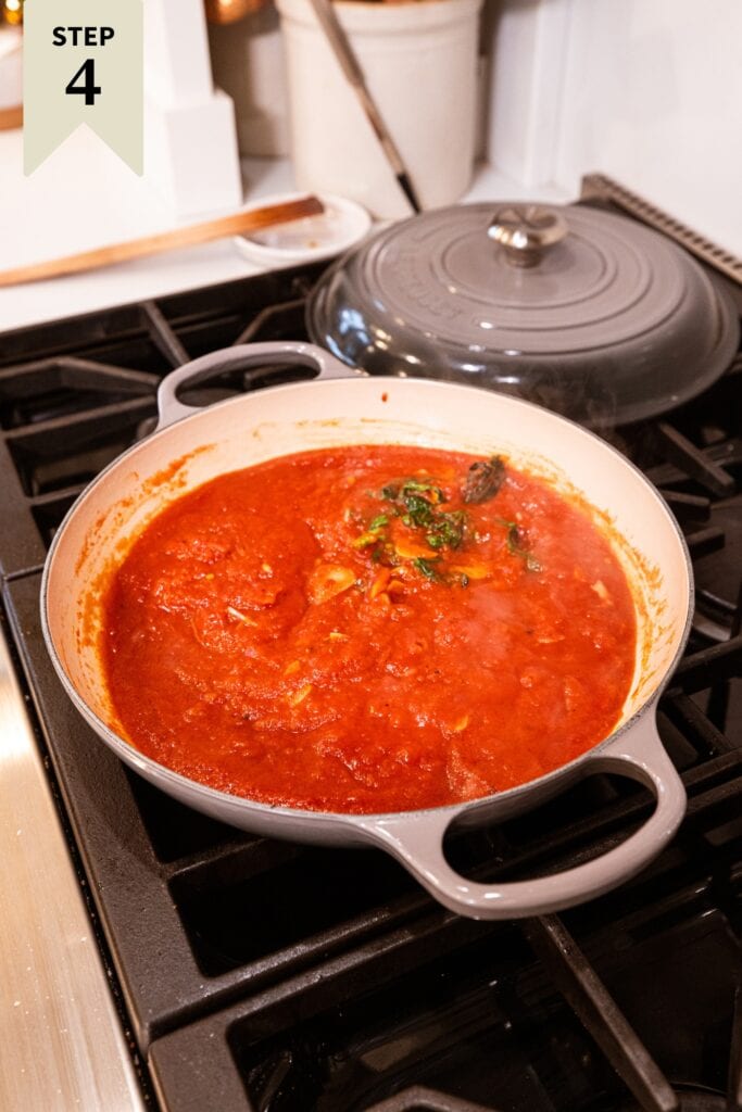 Festive Holiday Meatballs Recipe - Wyse Guide