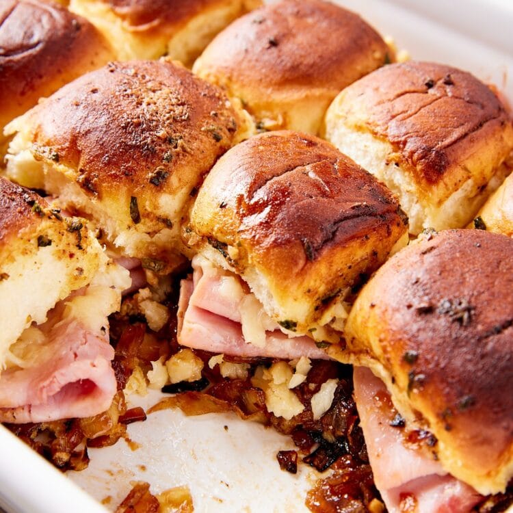 Pulled Pork Sliders - Wyse Guide