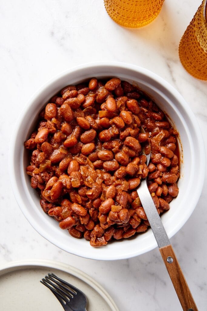 Slow Cooker BBQ Baked Beans - Wyse Guide