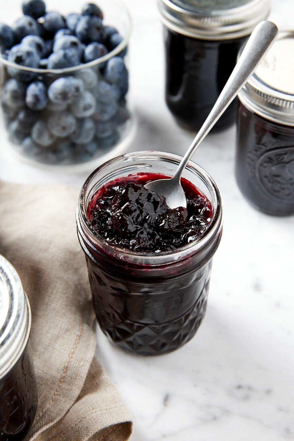 Blueberry Jam Recipe (Pectin Method) + Video - Wyse Guide