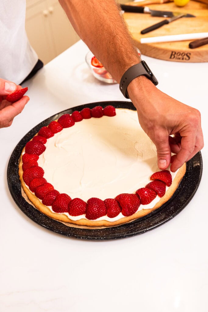 Fruit Pizza Recipe - Wyse Guide