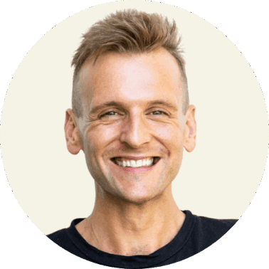 Gingerbread Blondies Recipe - Wyse Guide